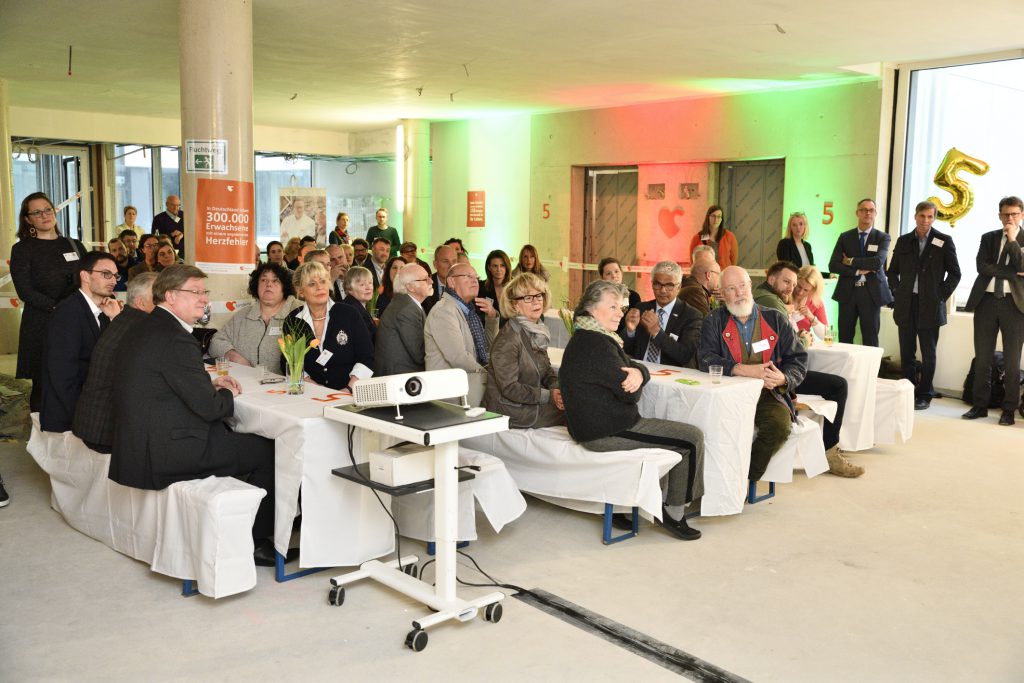 Freundeskreistreffen im ELKI - Kinderherzen